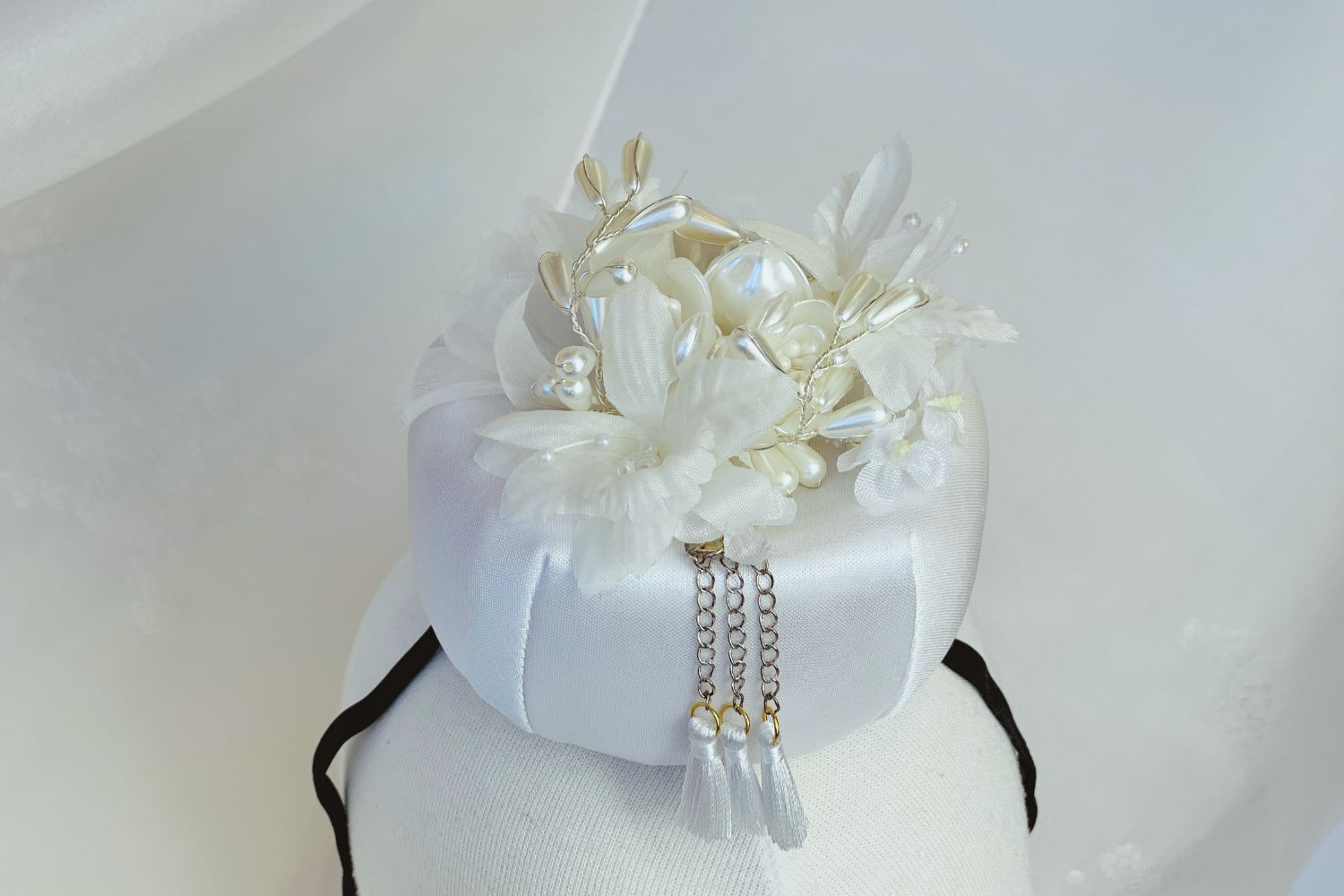 Pearls and Tassels Jokduri Traditional Korean Coronet 1 – LEEHWA ...