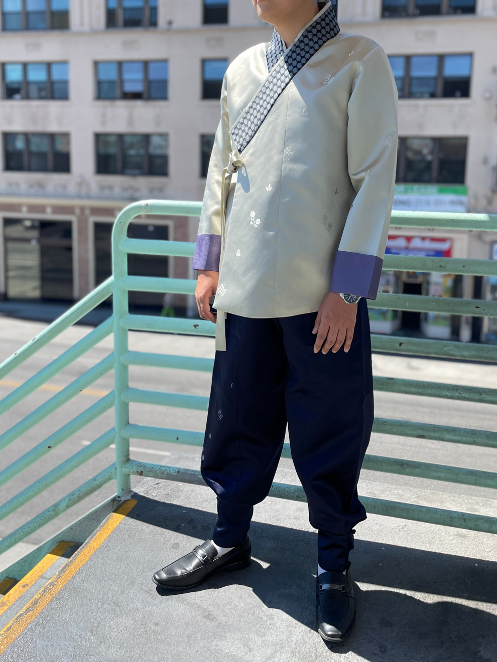 Gentleman Modern Baji Jeogori – LEEHWA WEDDING & HANBOK